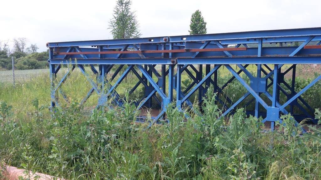 Prodej souboru součástí provizorních mostů typu BB (Bail Bridge) celkem ...