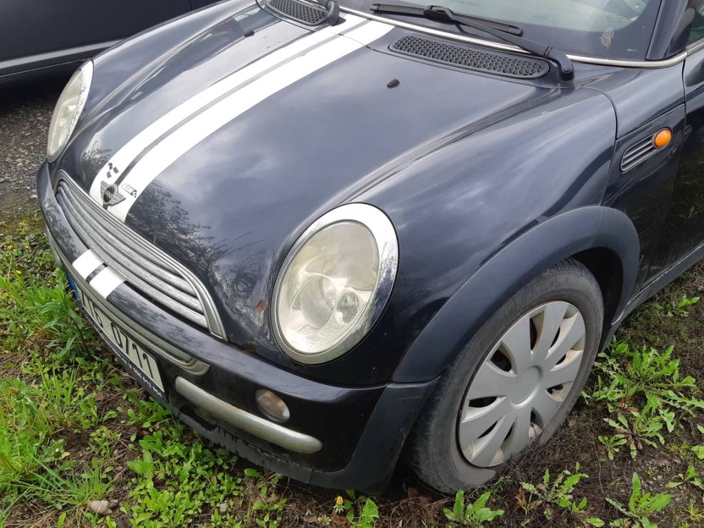 Prodej Mini Cooper R50 1,6i, datum první registrace 2003, stav tacho ...