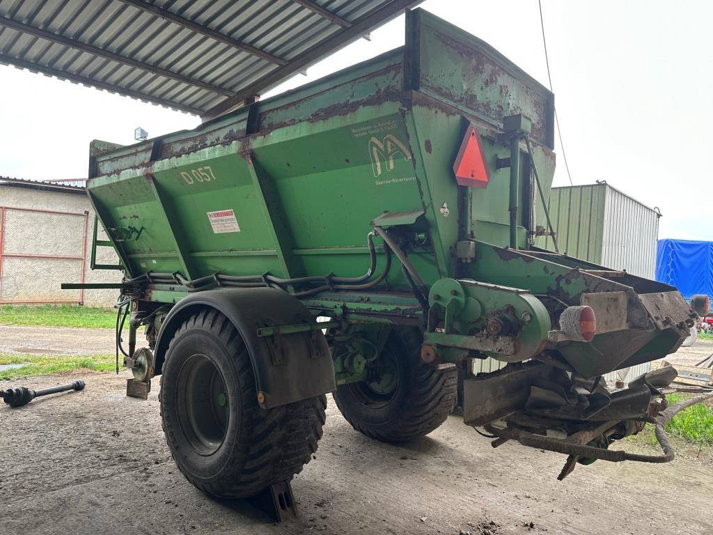 Tažené rozmetadlo průmyslových hnojiv Gustrow D057, 2002, 1U0 4971 ...
